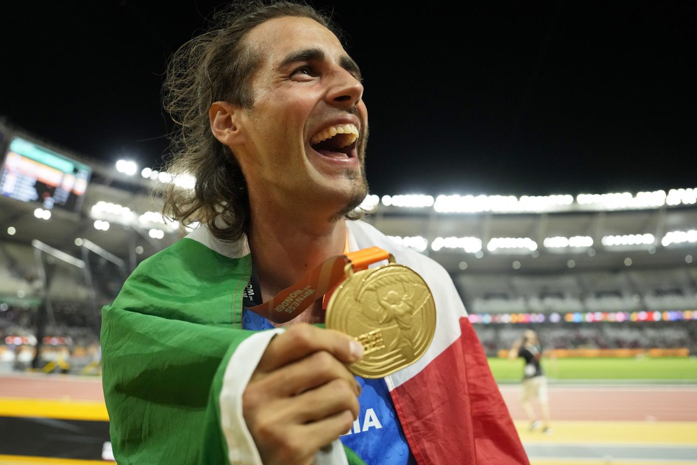 Tamberi campione del mondo. Il racconto per immagini della medaglia d’oro