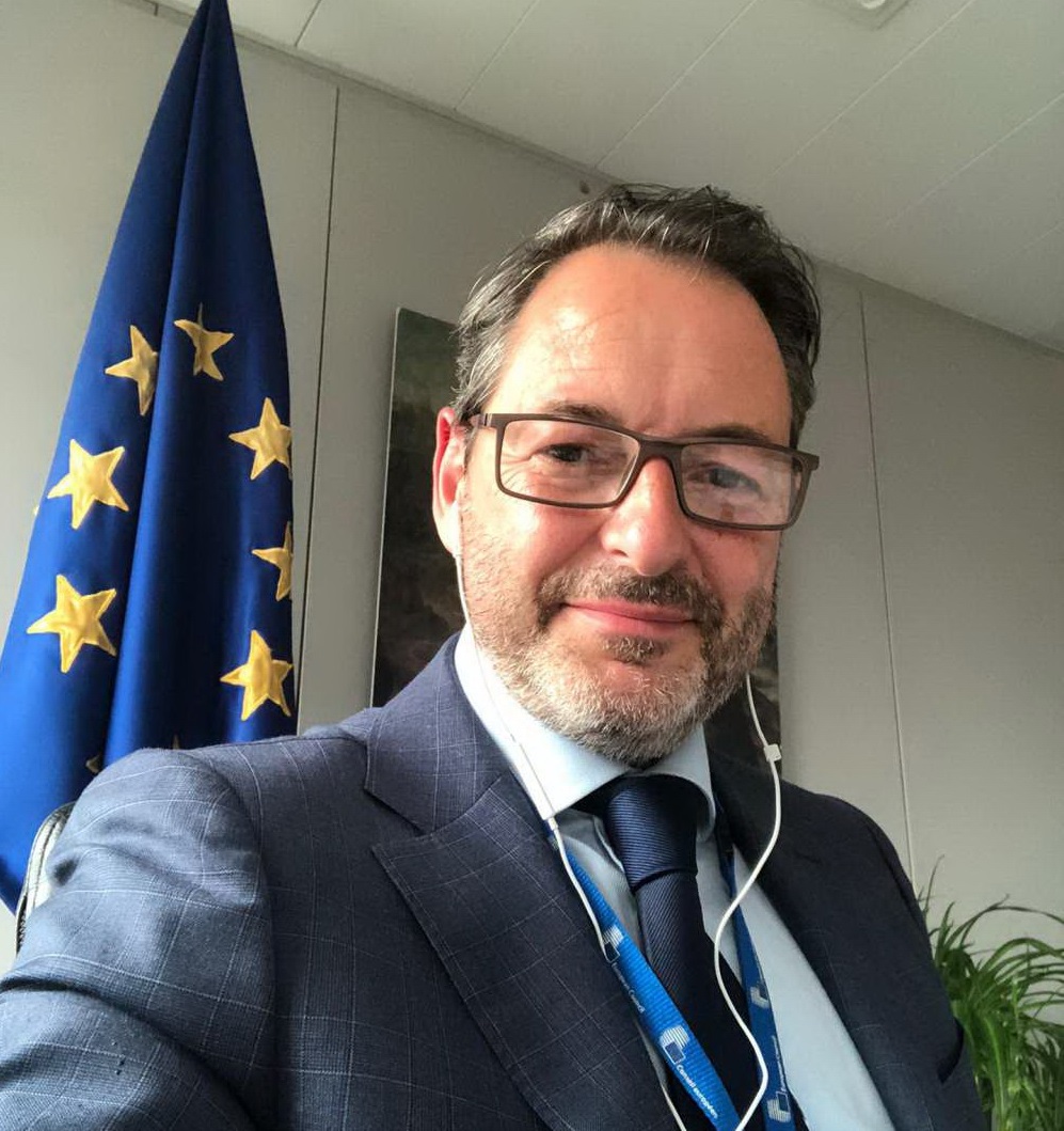 Il segretario generale del Parlamento europeo Alessandro Chiocchetti ...