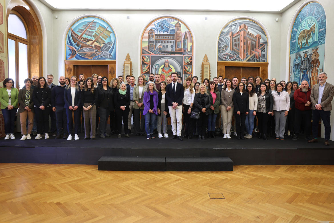 La Provincia dà il benvenuto a 53 nuovi dipendenti. Marchiori: «Sono il futuro del nostro Trentino»