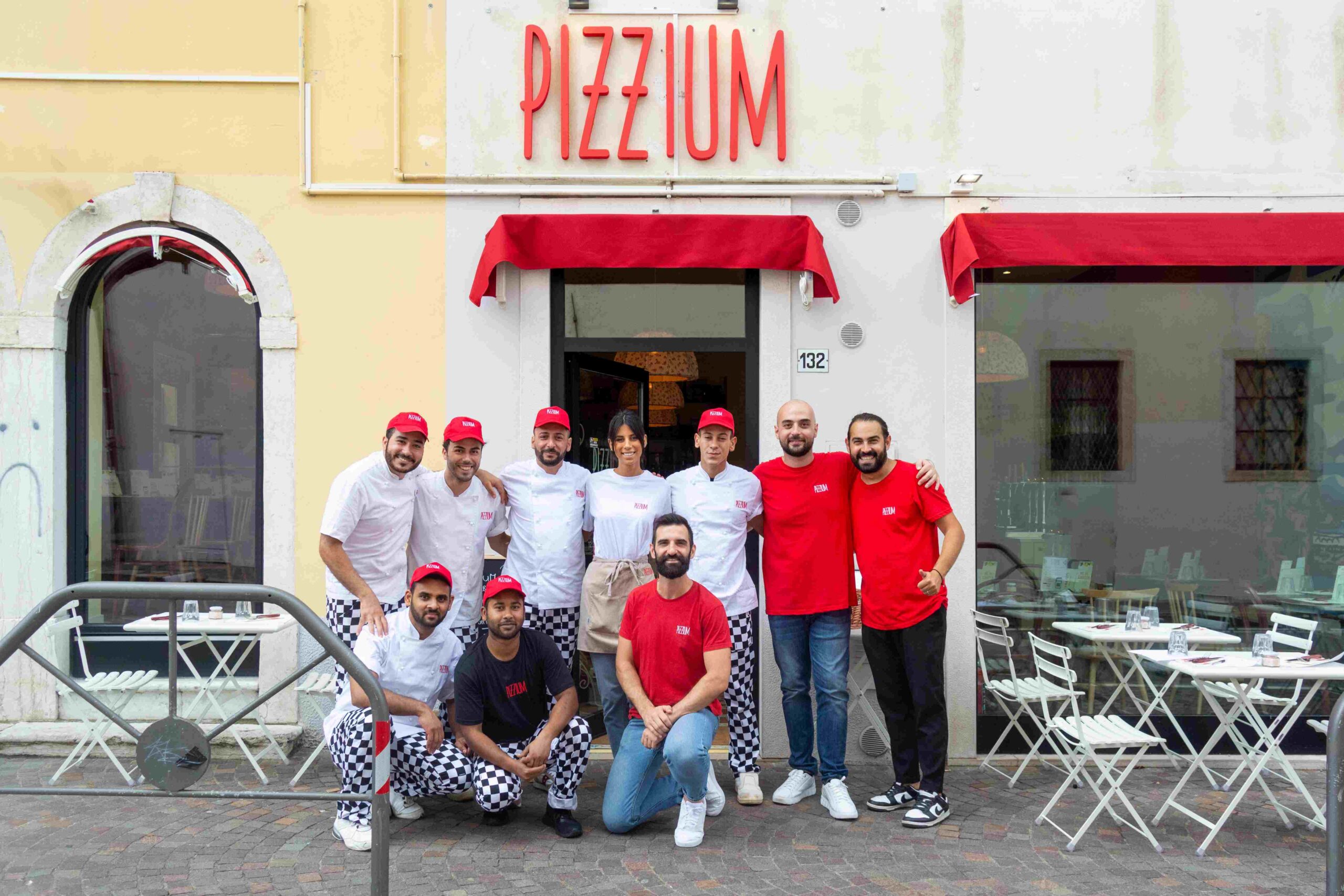 «Pizzium», la catena di ristoranti specializzati in pizza napoletana ...