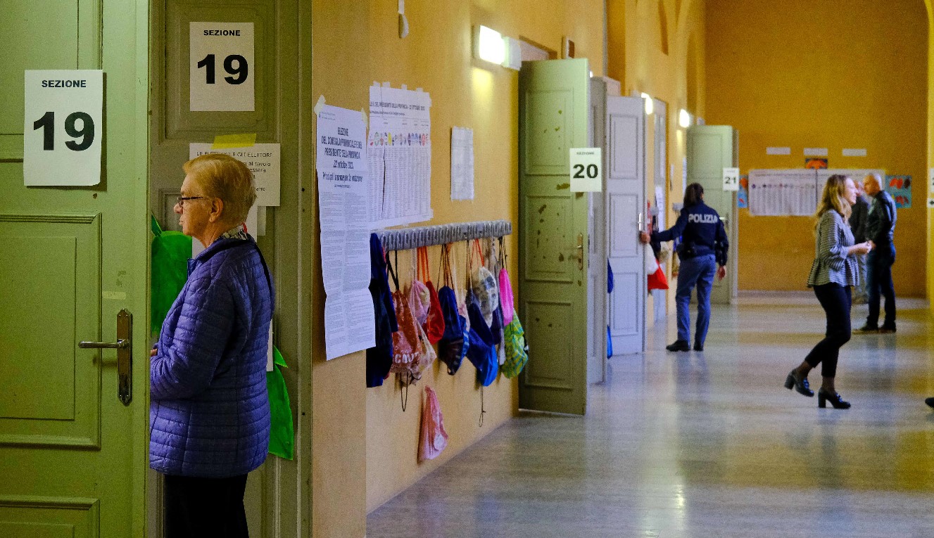 Elezioni provinciali, il crollo dell’affluenza nelle città, la tenuta ...