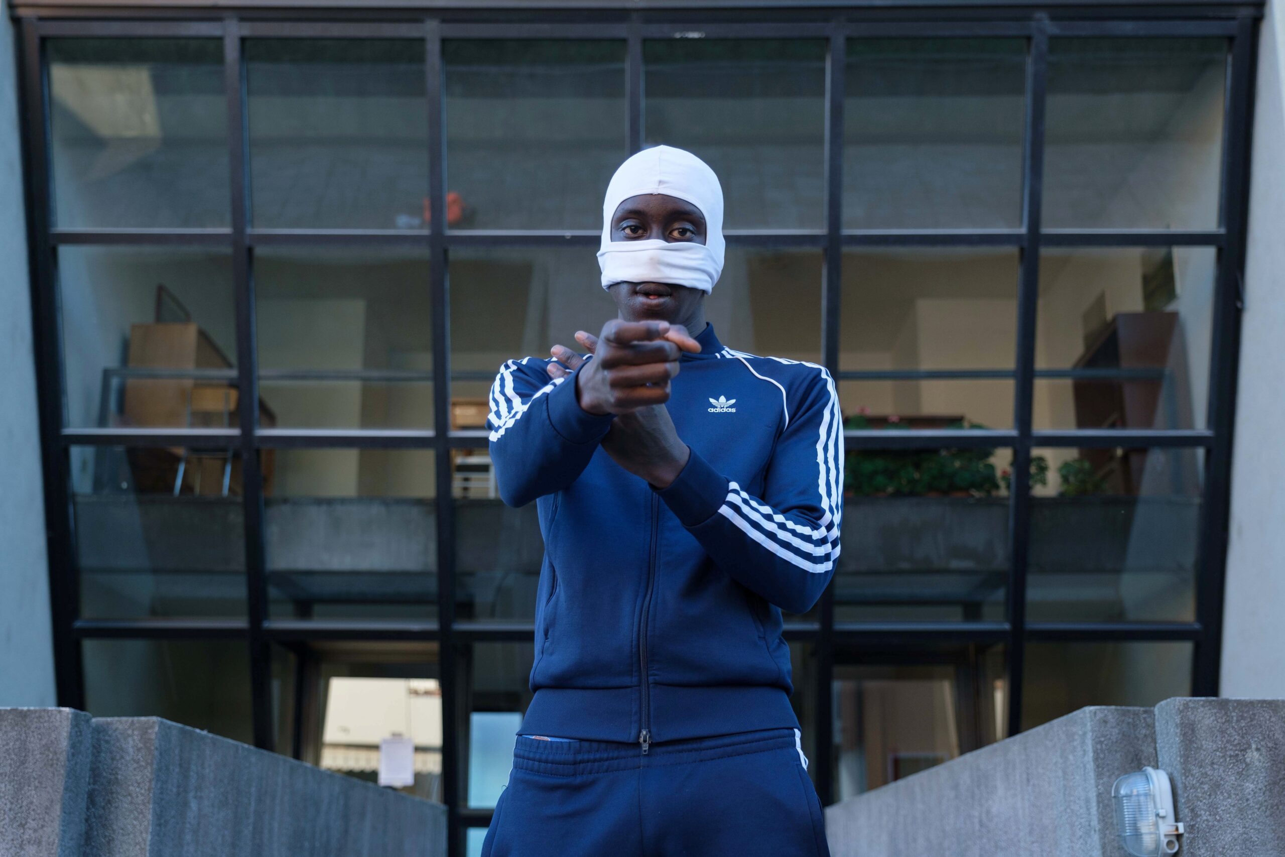 Elsio Nunes, fenomeno rapper: «Racconto povertà e periferie»