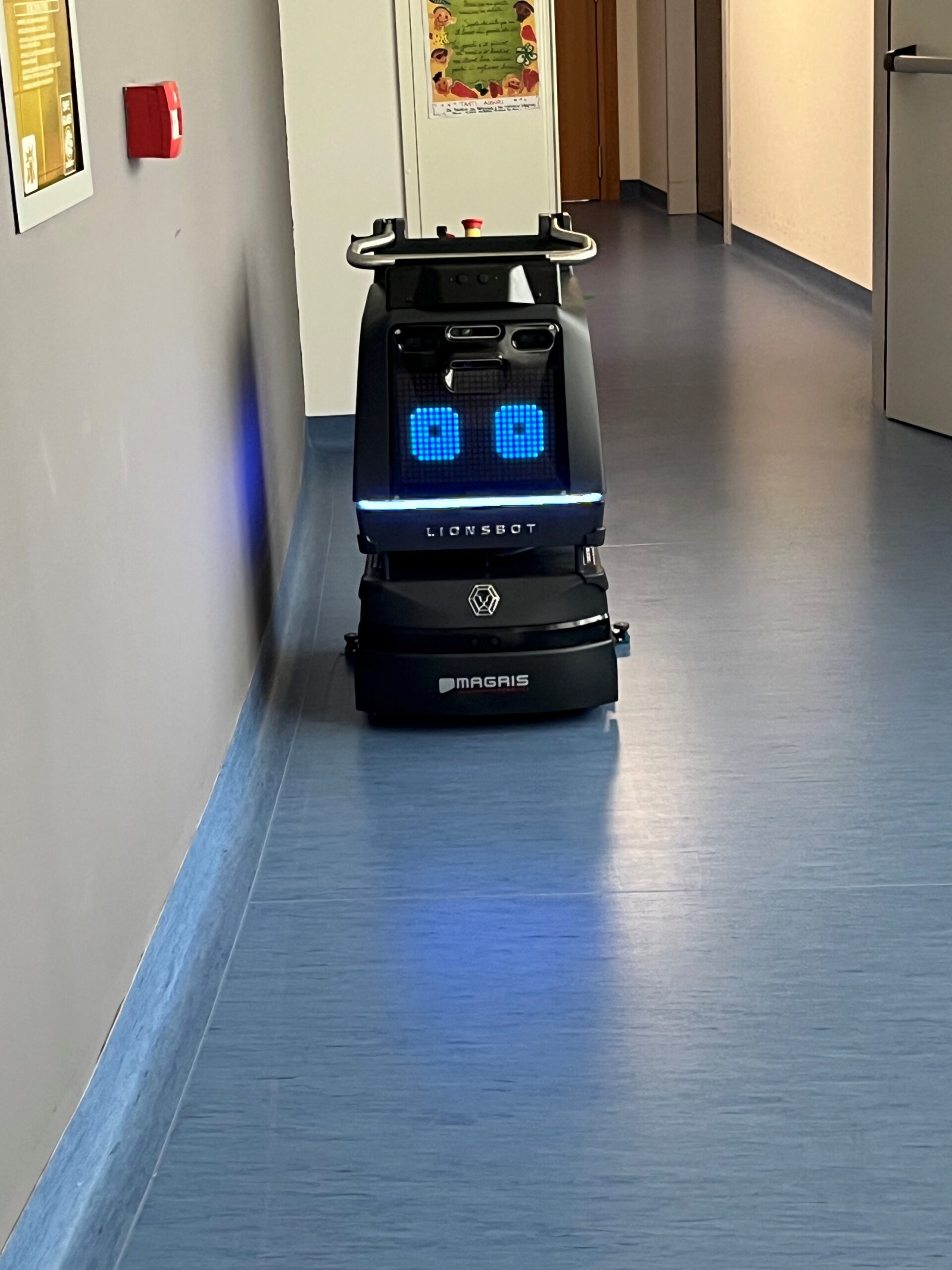 Manca personale, all’Rsa di Volano parte la sperimentazione con i robot