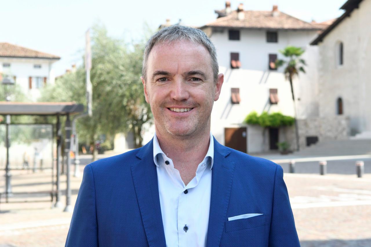 Dro, il sindaco a domicilio in cambio di un buon caffè