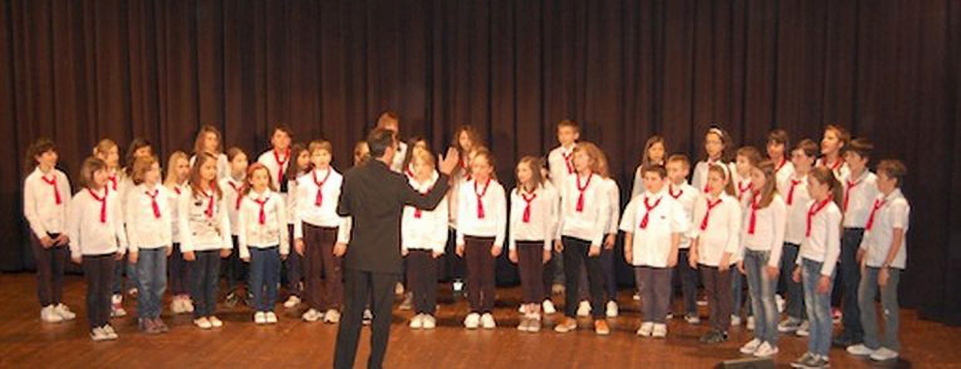 Lavis, il coro d’istituto festeggia vent’anni: «Palestra di canto che ...