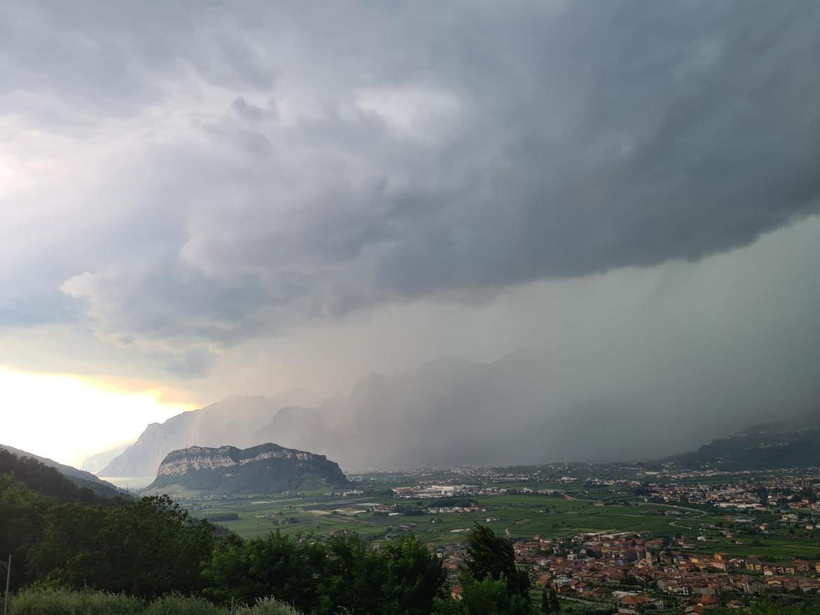 Maltempo in arrivo: emessa una nuova allerta Maltempo in arrivo: emessa una nuova allerta